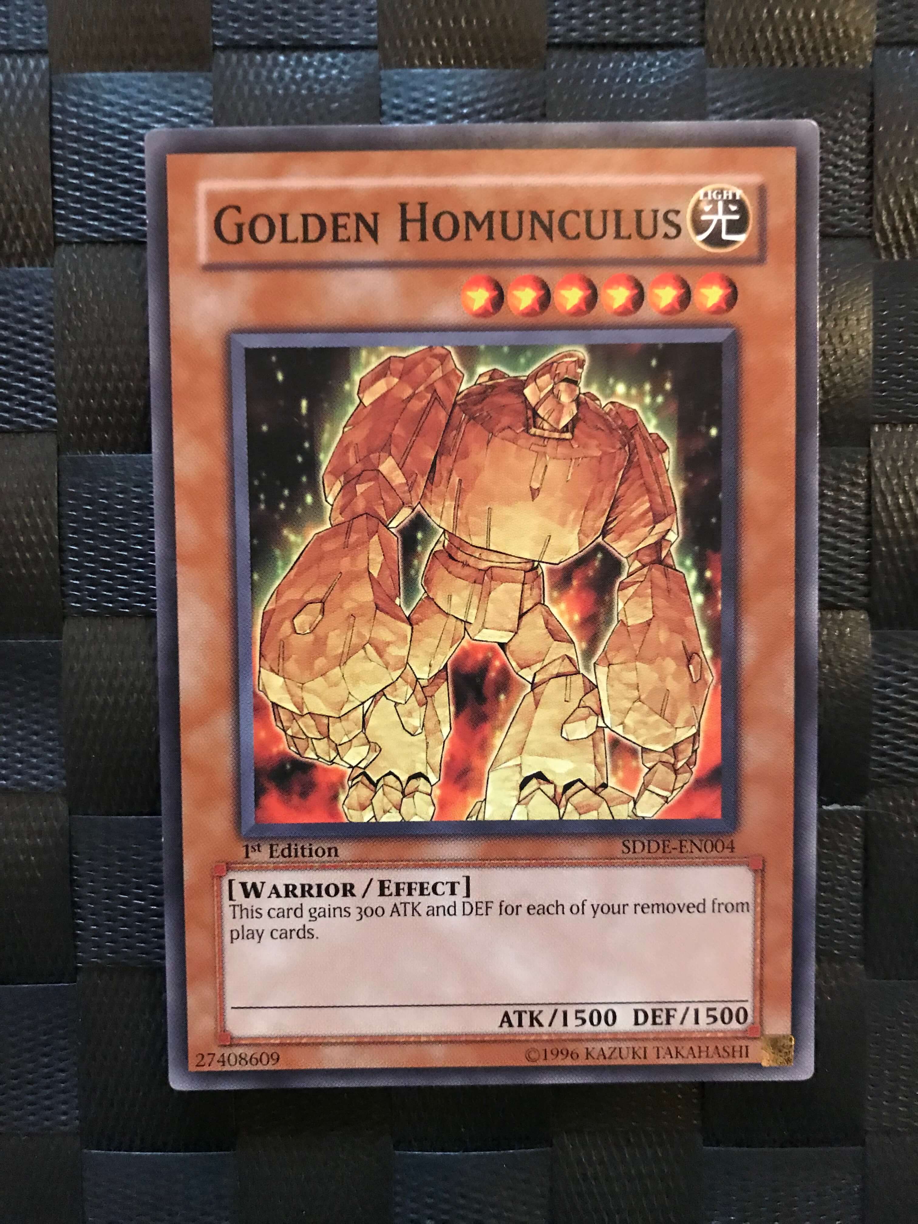 Golden Homunculus Structure Deck: Dark Emperor 1st Edition SDDE-004